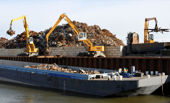 Op- & Overslag (havenfaciliteiten) | Jos Menten Metaalhandel B.V